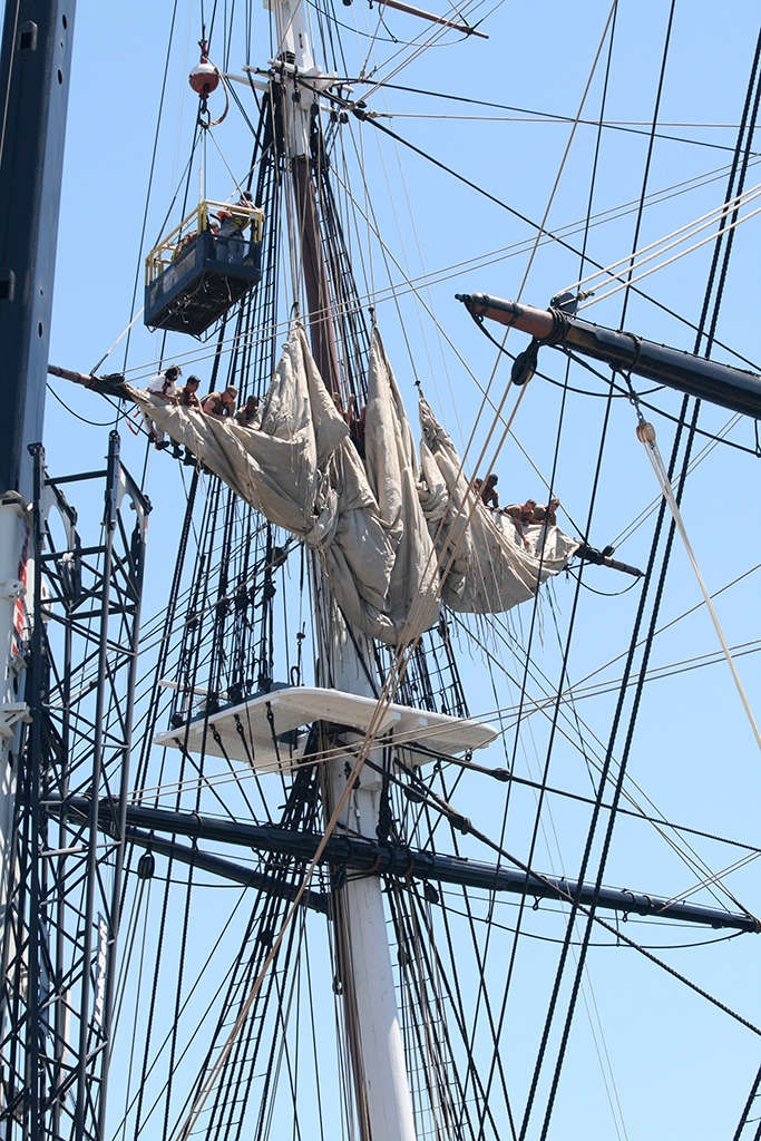 The Whole 13 Yards - USS Constitution Museum