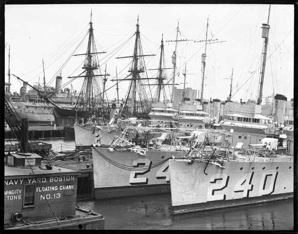 Constitution in the Charlestown Navy Yard - USS Constitution Museum